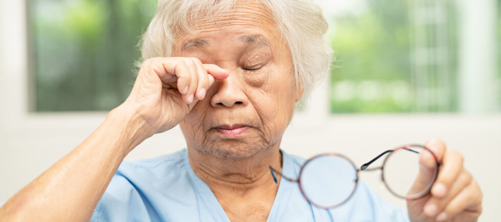 How Fast Do Cataracts Progress? (4 Key Stages Explained)
